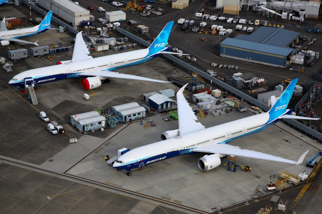 Boeing to Hire 10,000 Workers in 2023 as It Ramps up Production | The ...