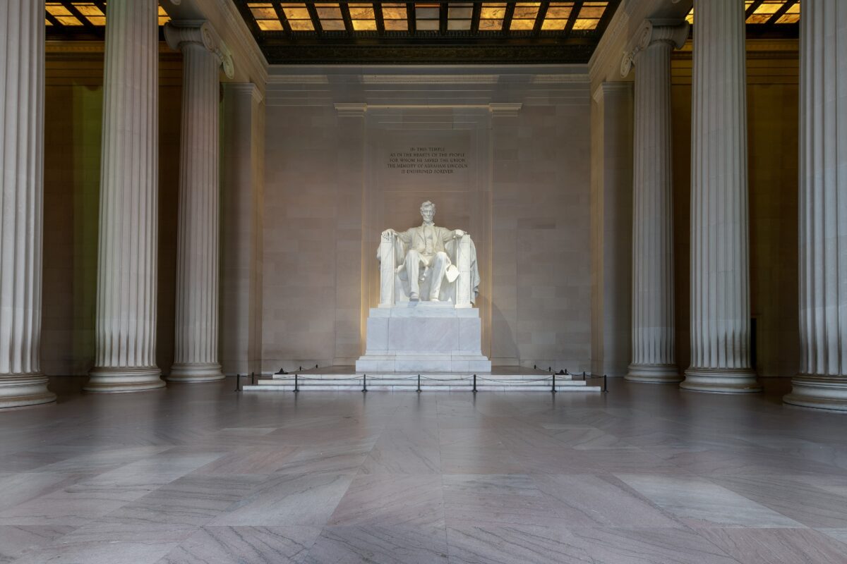 The Lincoln Memorial: Reflecting on Greatness
