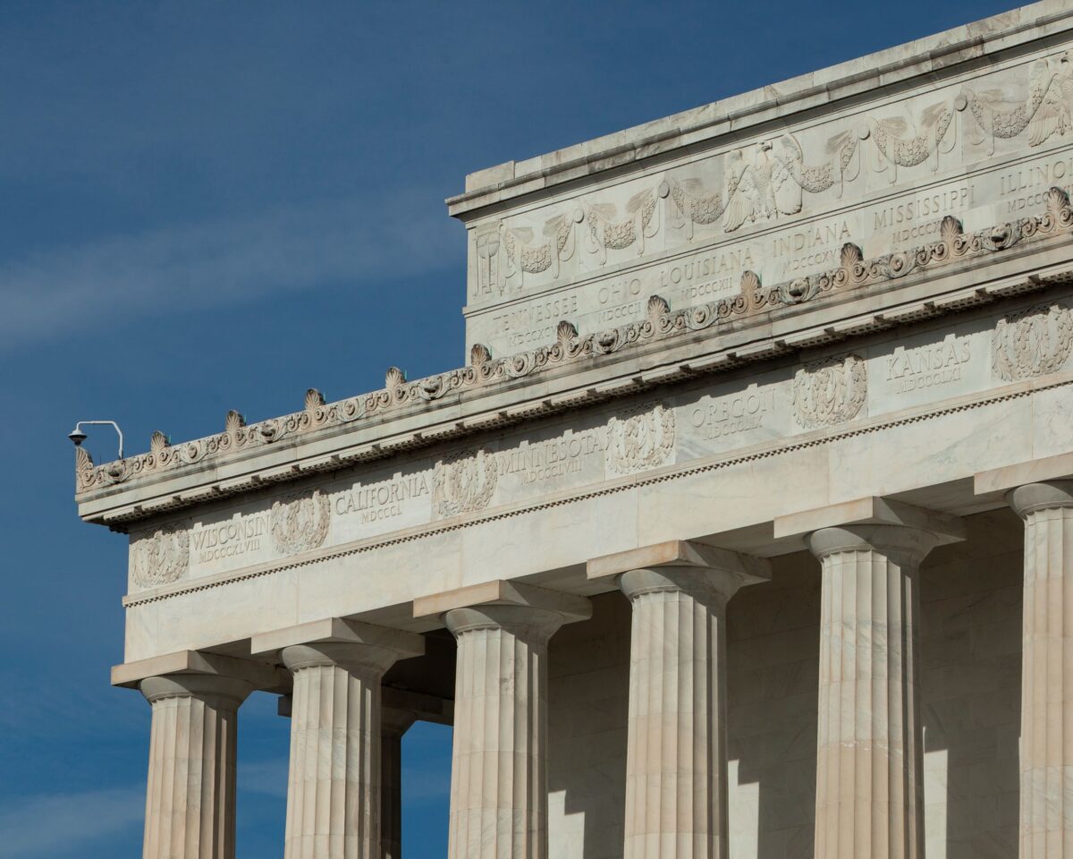 The Lincoln Memorial: Reflecting on Greatness