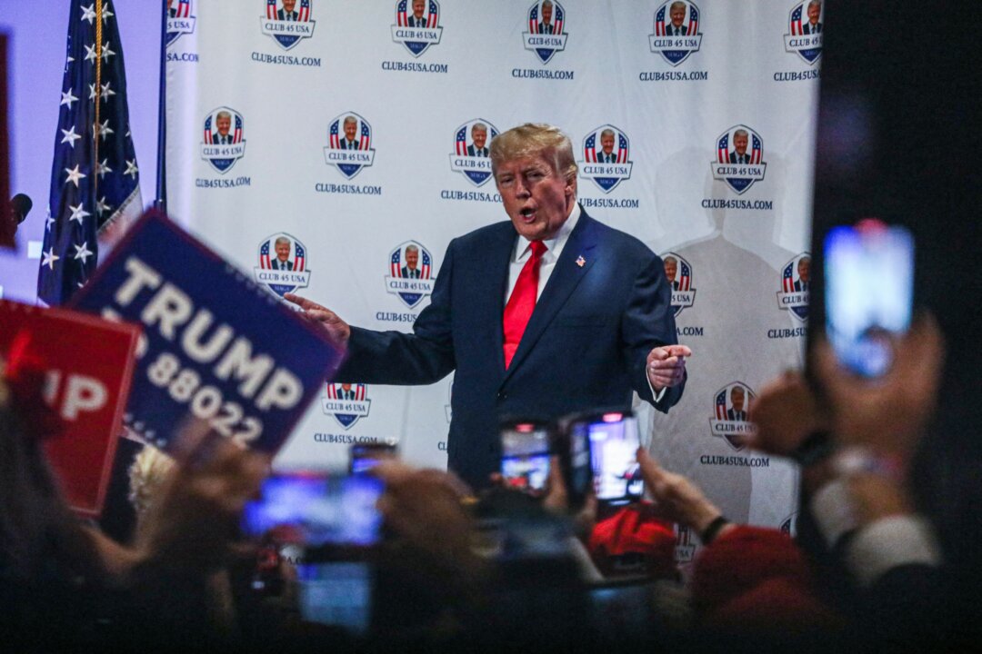 Trump Unveils Campaign Leadership Team in Iowa | The Epoch Times