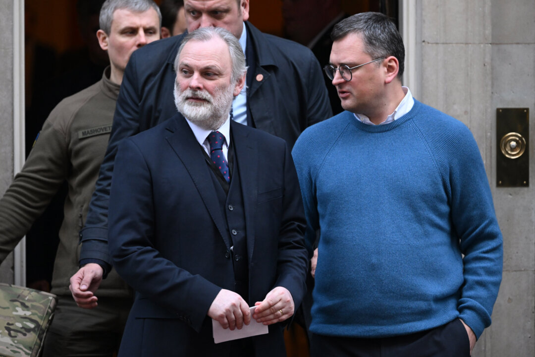 UK Won’t Be Deterred by Putin’s Nuclear Threats, National Security ...