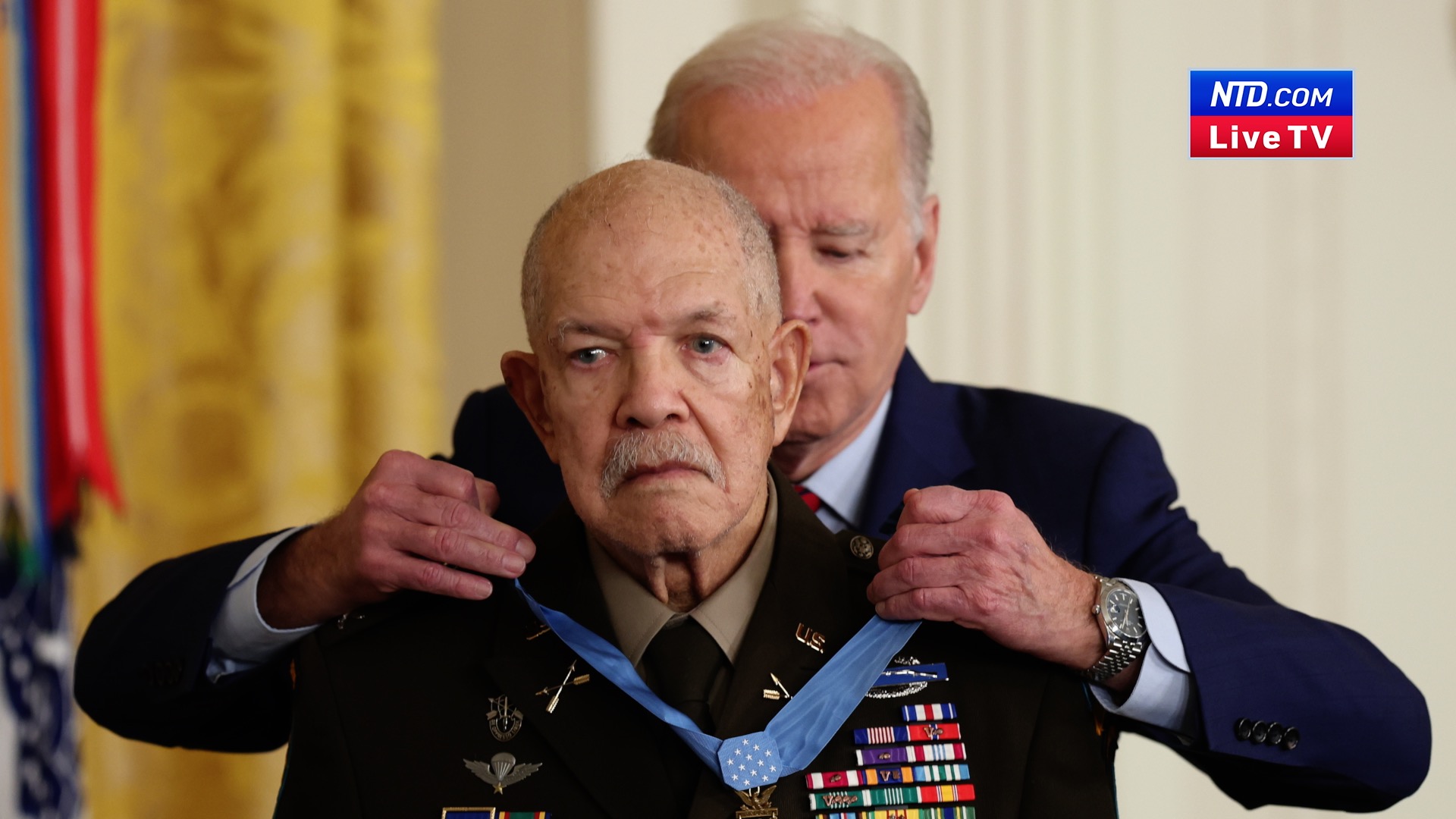 Biden Awards Medal of Honor to Retired Army Col. Paris Davis | EpochTV