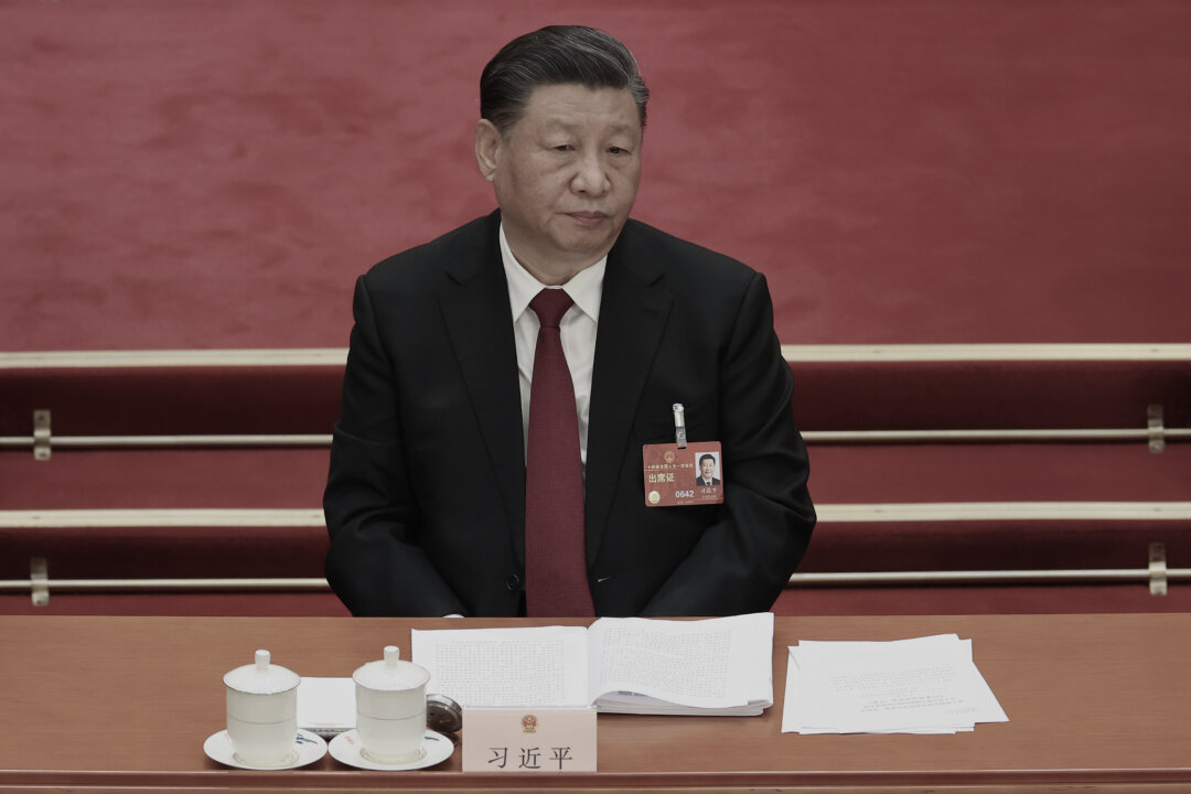 CCP’s Top ‘Two Sessions’ Political Meeting Kicks Off: Sets Lower GDP ...