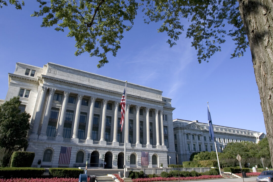 Federal Agency Halts Trump Administration’s Firing of 6 Government ...