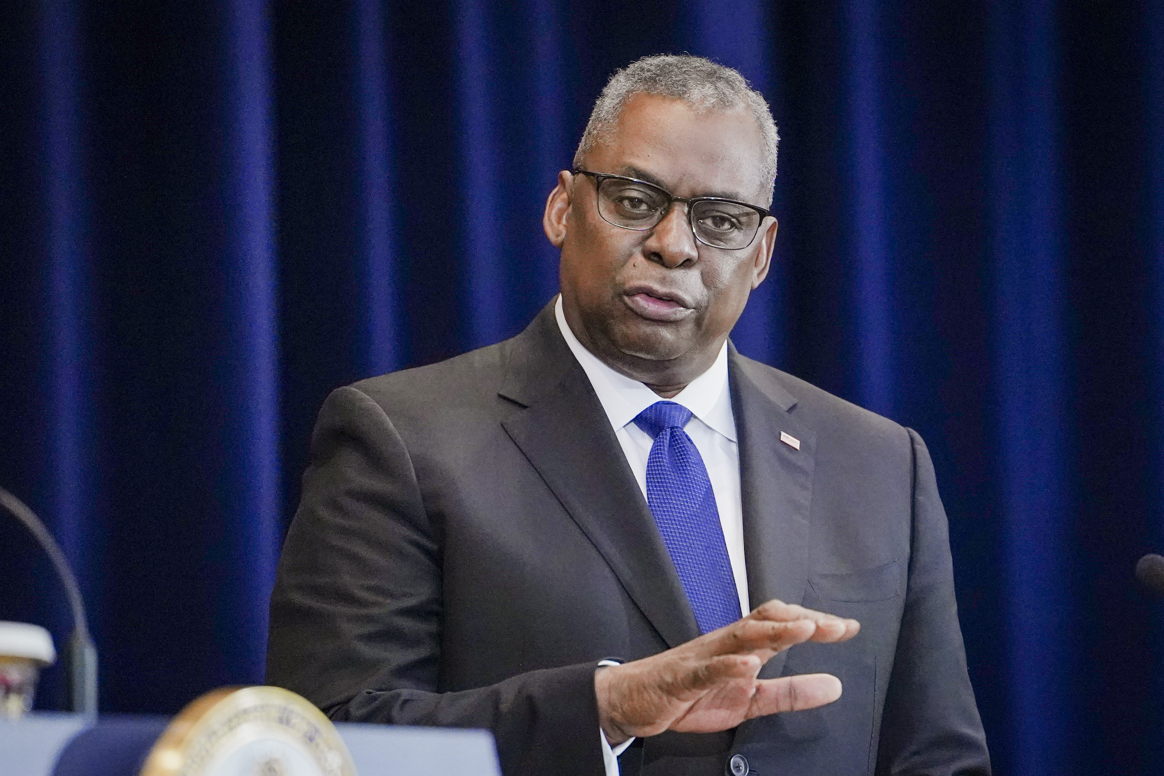 Defense Secretary Austin Delivers Commencement Address at Naval Academy ...