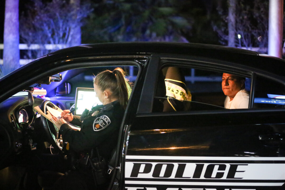 Why and How We Need to Change Police Training | The Epoch Times