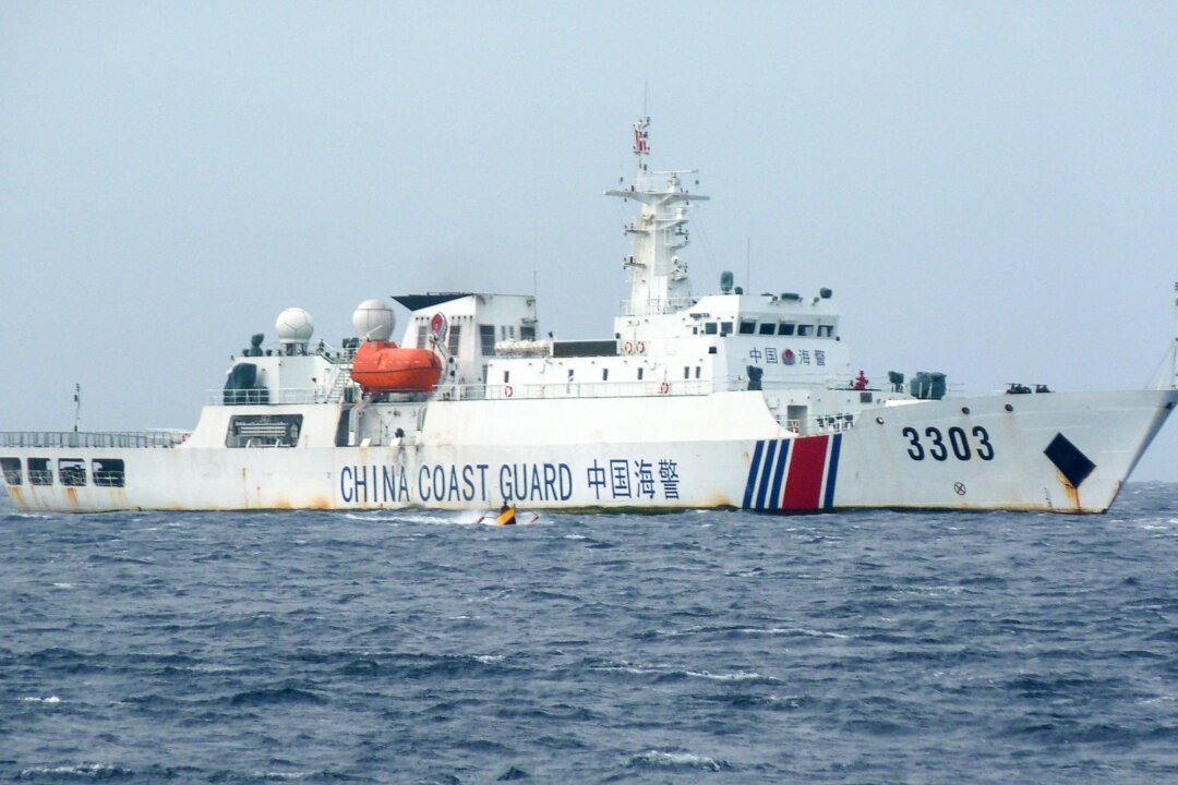 Chinese Ships Ignore Vietnam’s Demand to Leave Area Close to Russian ...