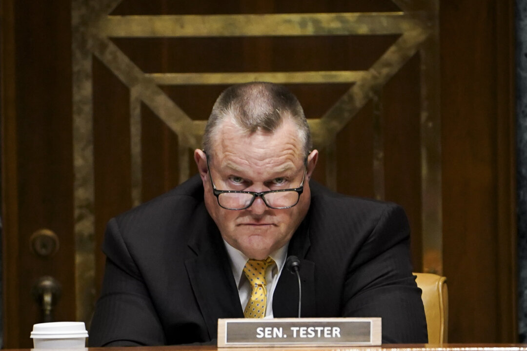 Sen. Jon Tester Proposes Balanced Budget Amendment to Address Growing ...