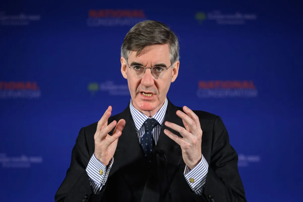 Downing Street Defends Parliamentary Committee Against Attacks From ...