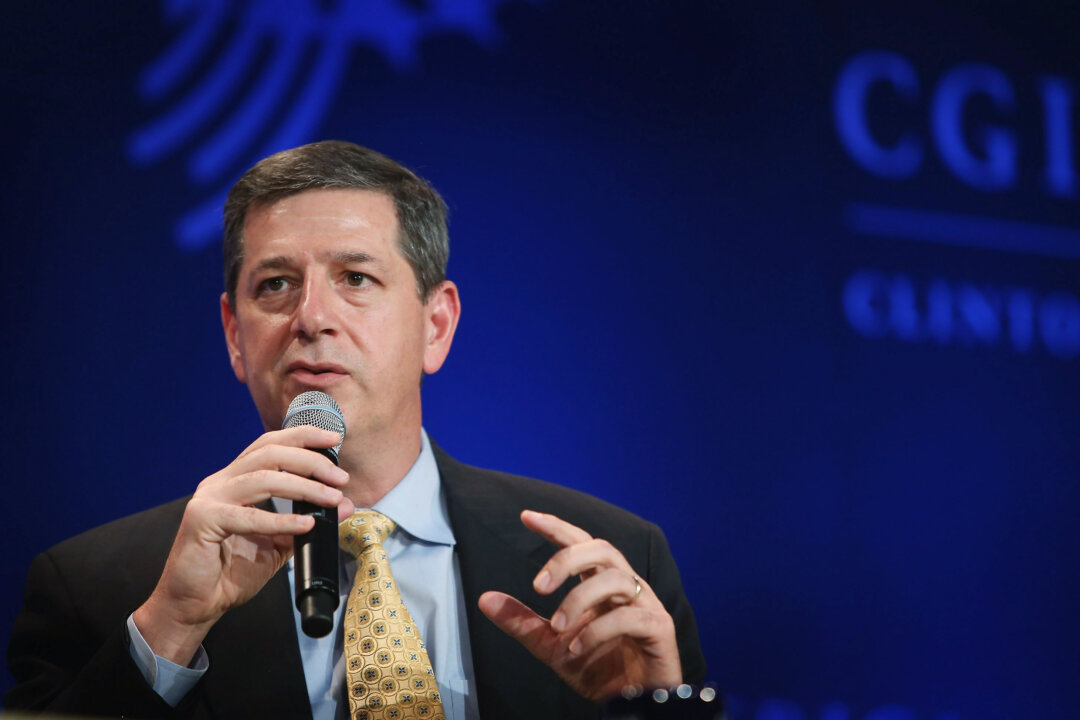 Walmart’s Bill Simon Says Inflation Having ‘Much Bigger Impact’ on ...