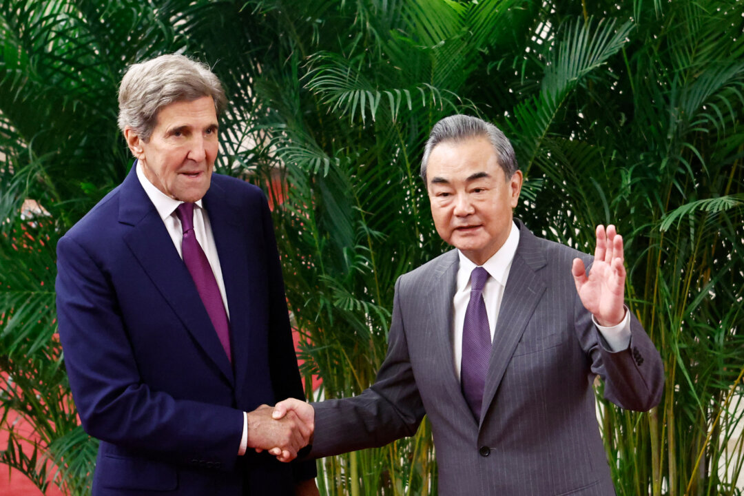 Kerry Sees Climate Cooperation as Path to Redefine US–China Ties | The ...