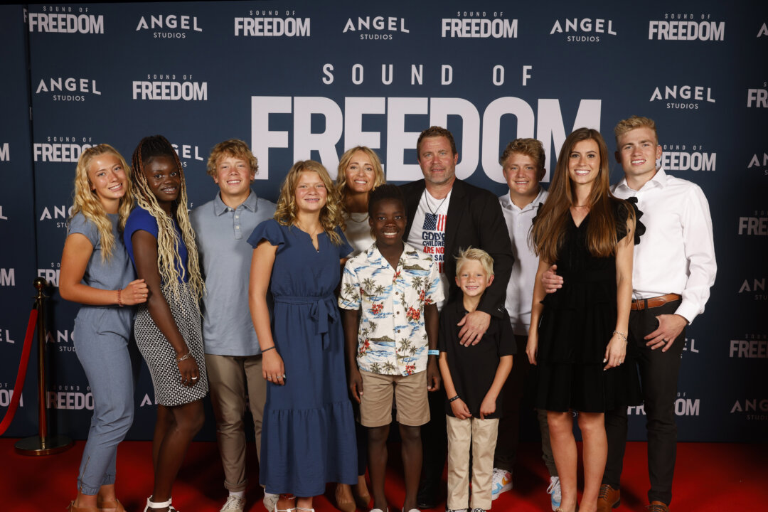 ‘Sound of Freedom’ Starts Playing in Over 4,000 US Theater Screens ...