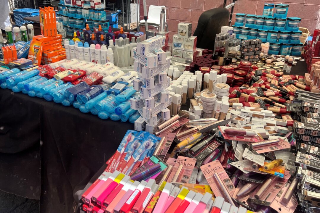 Shoplifting Soared, Violent Crime Edged Up in California in 2023 ...