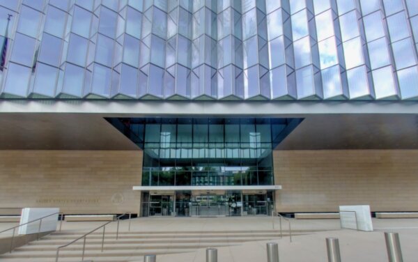 Irvine Banker Sentenced to Over 5 Years for $5 Million Mortgage Scam ...