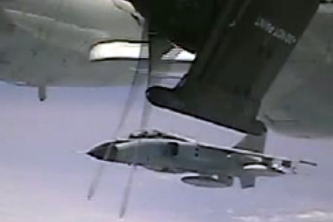 US Military Not Ready for Major Conflict, Say Experts Considering Draft ...