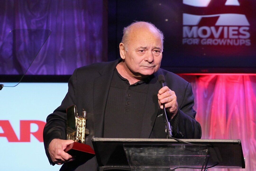 Burt Young, Oscar-Nominated Actor Who Played Paulie in ‘Rocky’ Films ...
