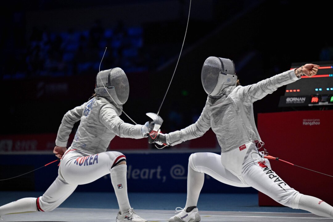 Transgender Fencing Win in Women’s Category Triggers Online Backlash ...