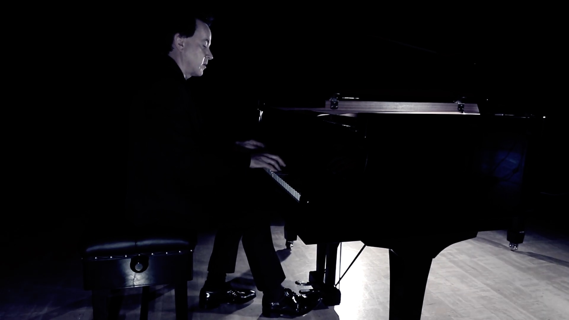 Bach: Chromatic Fantasia and Fugue, BWV 903 | Daniel Martyn Lewis | EpochTV
