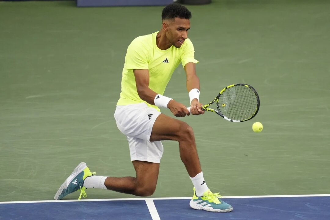 ATP Roundup: Felix Auger-Aliassime Defends Basel Title | The Epoch Times