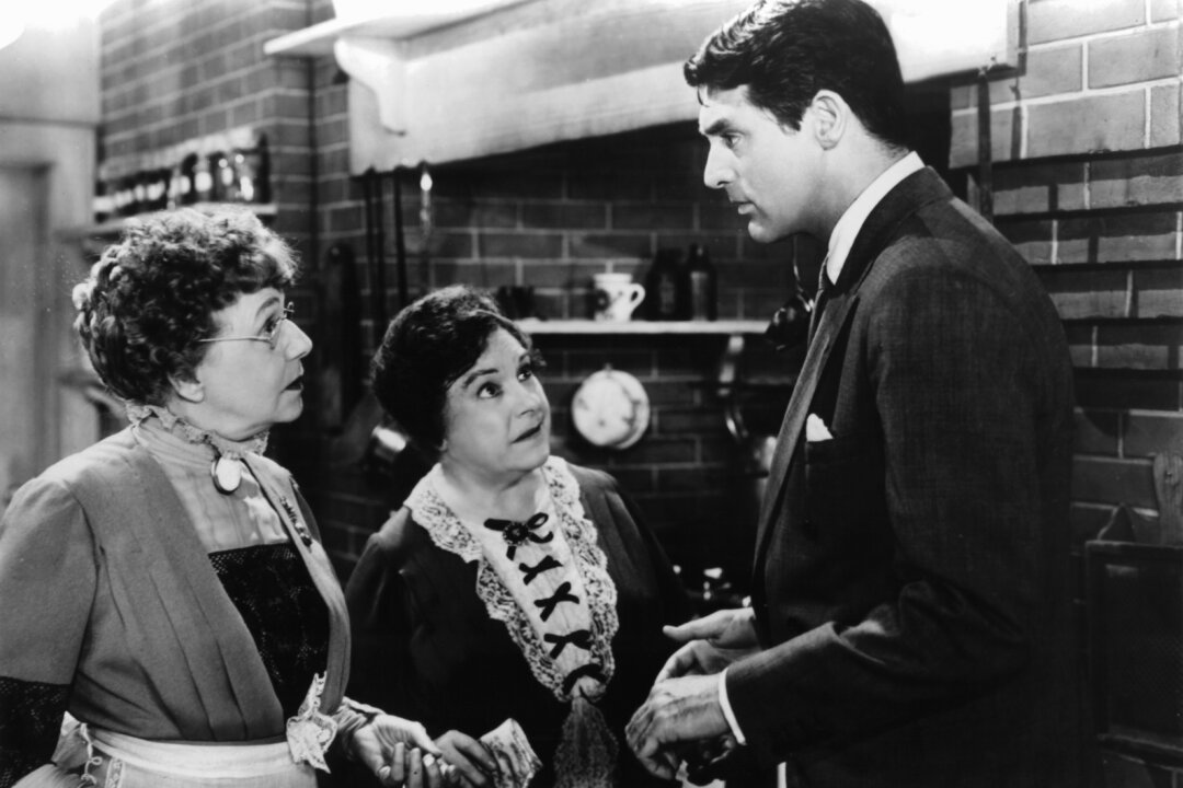 ‘Arsenic and Old Lace’ From 1944: Frank Capra’s Black Comedy | The ...