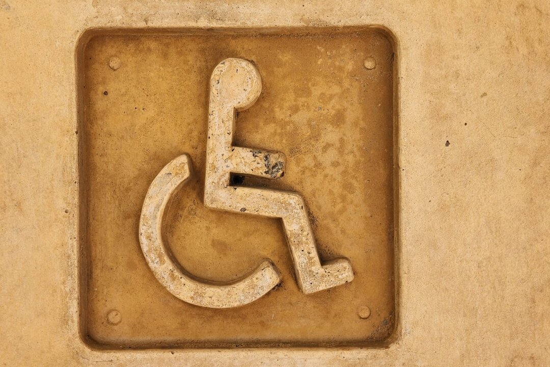 Disability Service Cops $1.8 Million Fine for Burns Death | The Epoch Times