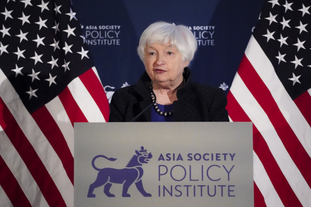 Yellen Assures No US–China Decoupling, Setting Stage for Biden–Xi ...