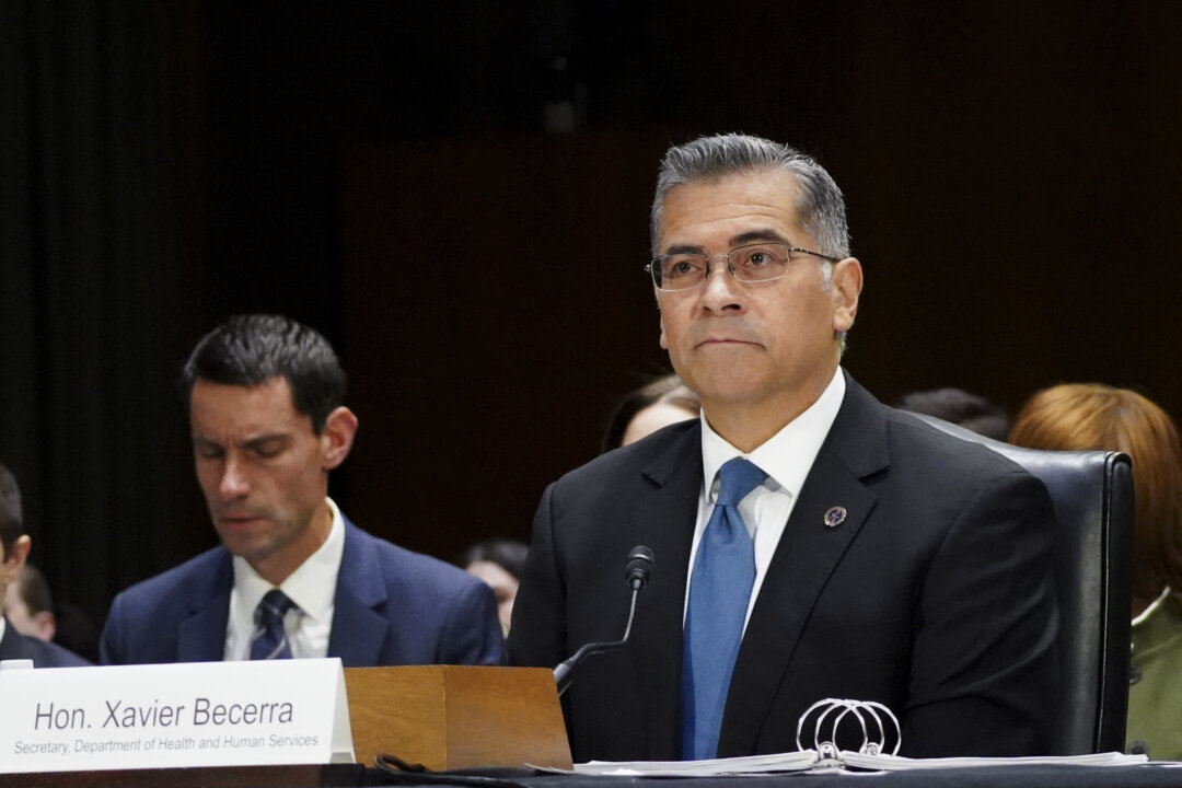 7 States Sue HHS for Forcing Health Providers to Perform Transgender ...