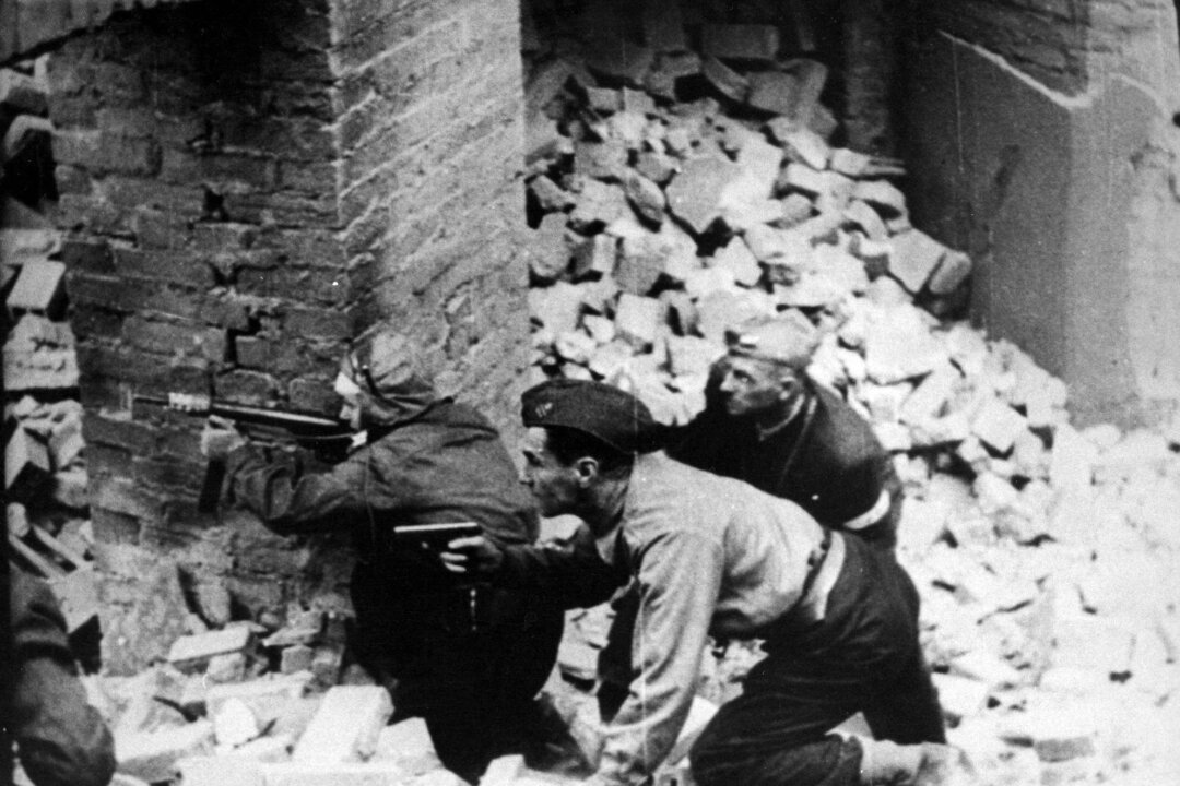 The Underground Resistance to Nazi Rule | The Epoch Times