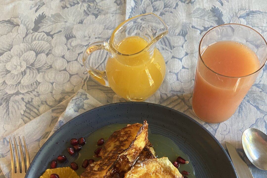 Step Up Your Breakfast Game With Elevated French Toast for a Holiday ...