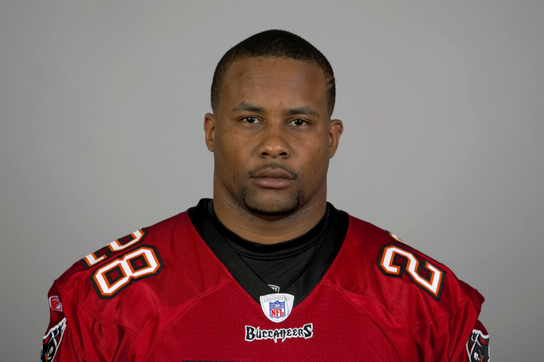 Former NFL Running Back Derrick Ward Arrested in Los Angeles for ...