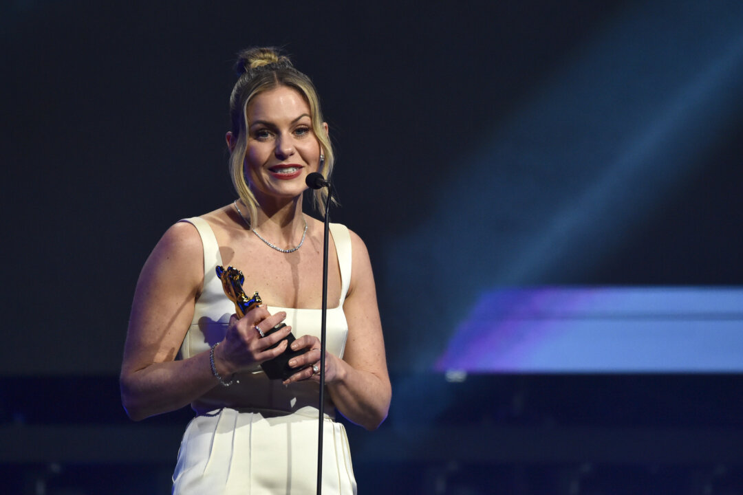 For ‘Full House’ Actress, Leading by Faith Is Now Crucial in Her Career ...