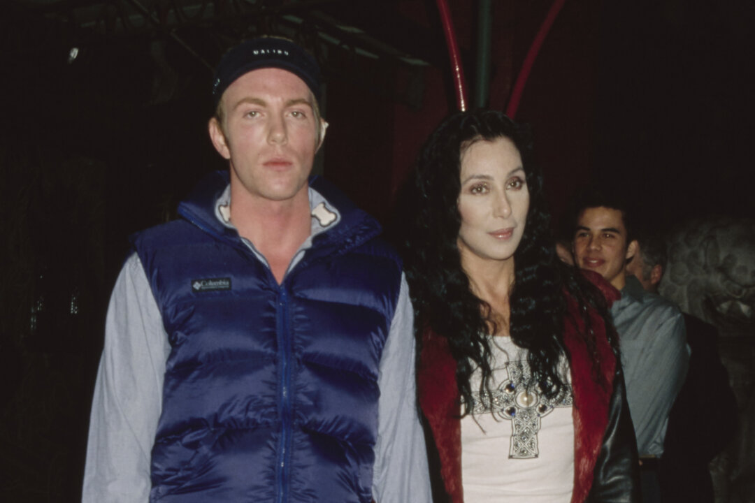 Singer Cher Files for Conservatorship of Son Over Drug Addiction | The ...
