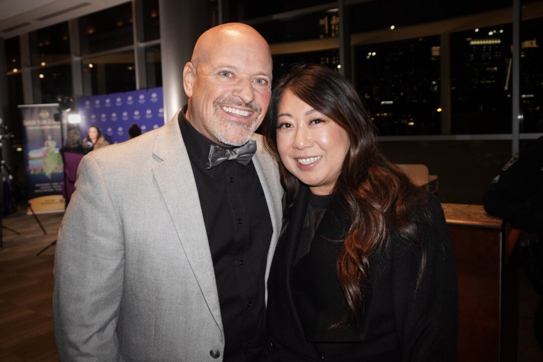 Shen Yun ‘Helps Us to Draw Our Cultures Together,’ Says Entrepreneur ...