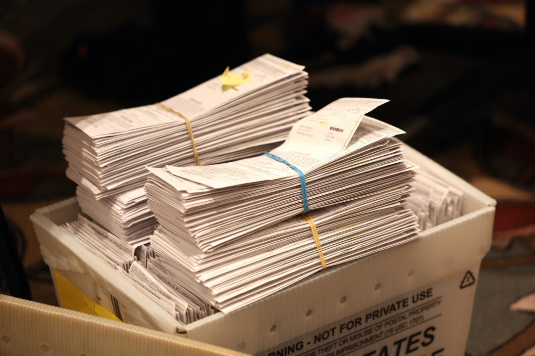 Wisconsin Judge Denies Request to Halt Order Allowing Ballots Be ...