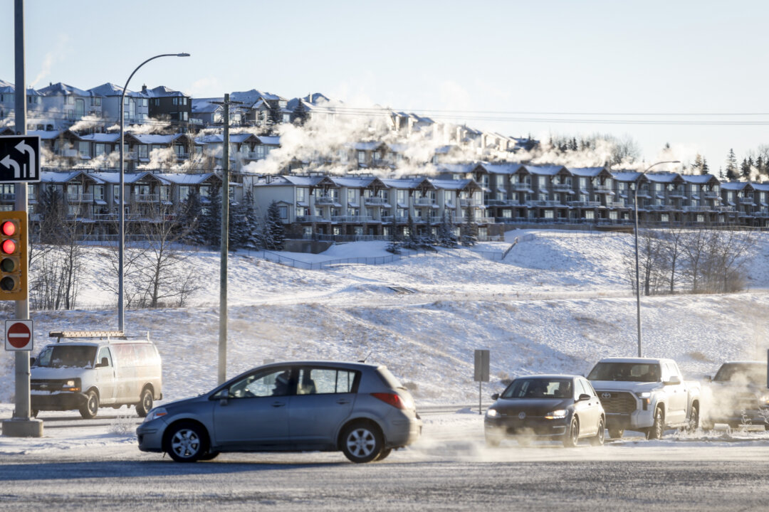 ANALYSIS: Alberta’s Power Grid Crisis Highlights Renewables ...