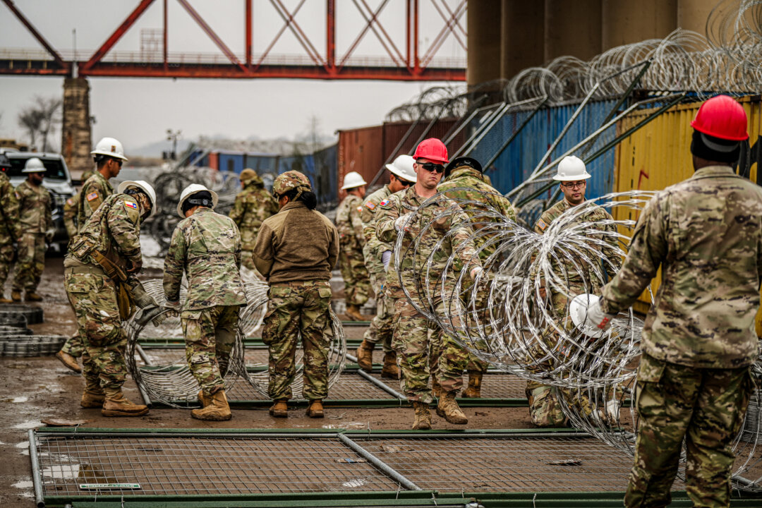 ‘Take Our Border Back’ Convoy Pushes Through on Day Two of Travels ...
