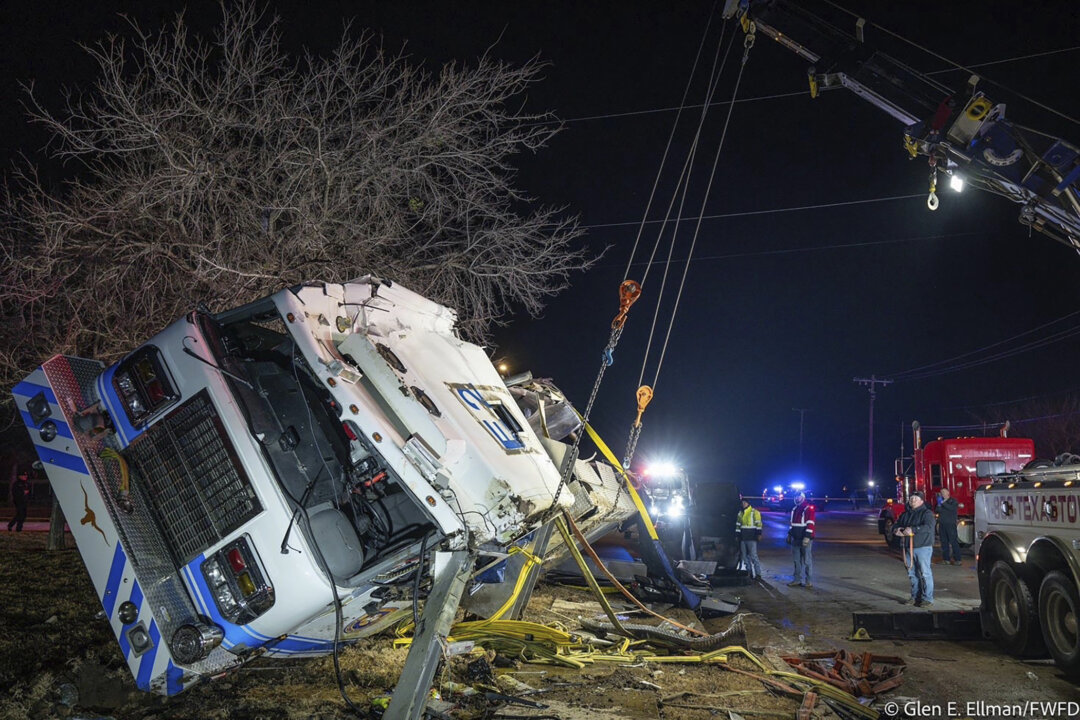 Texas Firefighter Critically Injured and 3 Others Hurt After Firetruck ...