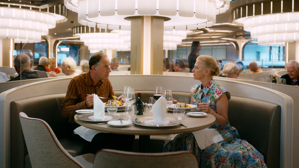 ‘Golden Years’: Love and Angst in the Autumn Years | The Epoch Times