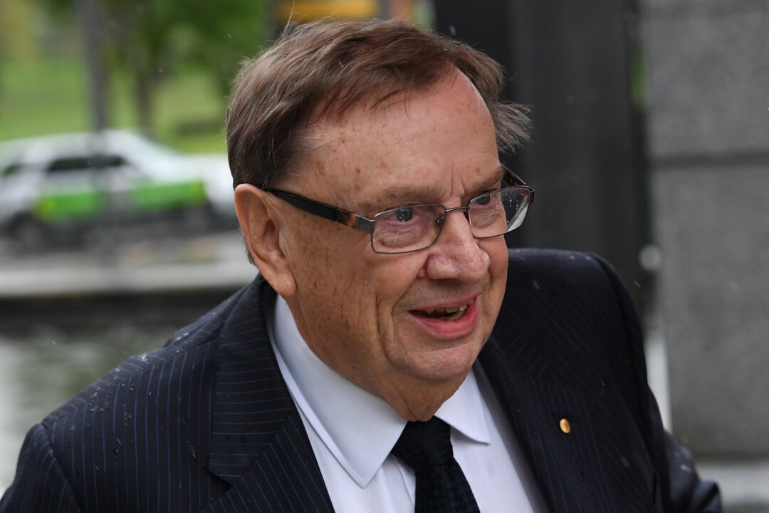 Harold Mitchell: The Lived Rags to Riches Story | The Epoch Times