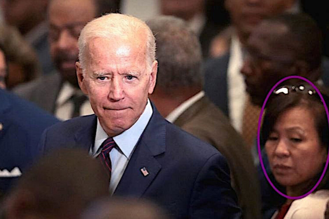 Biden Staffer Who Mishandled China, Iran Secrets Retains High-Security ...