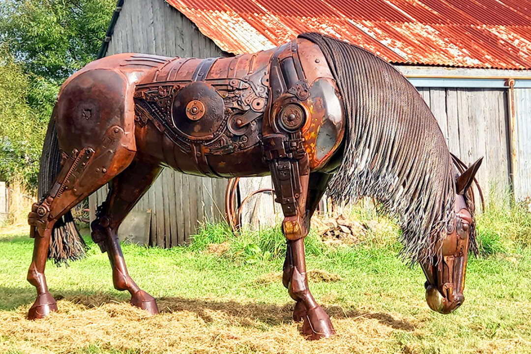 Welding Artist Creates Life-Sized Animal Sculptures, Made Entirely From ...