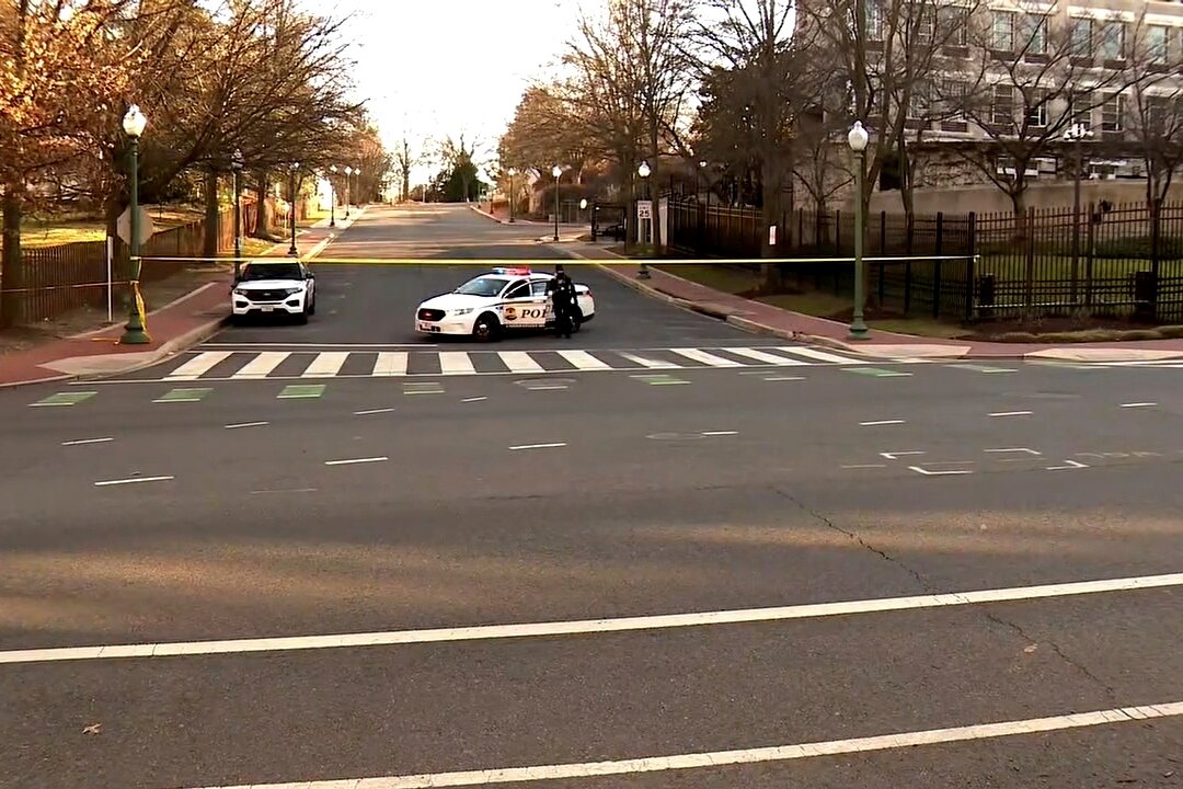 US Airman Dies After Setting Himself on Fire Outside Israeli Embassy in ...
