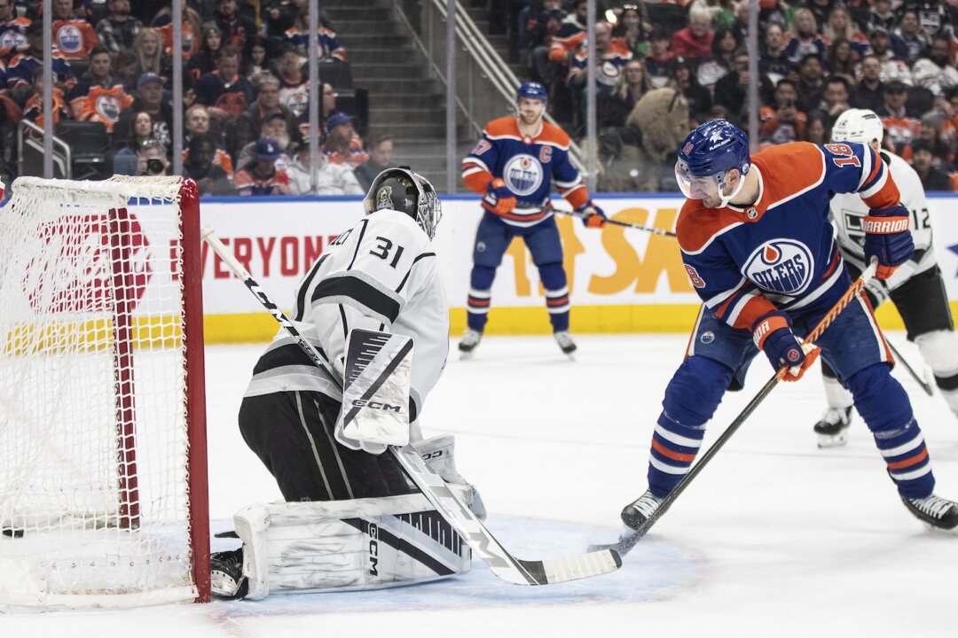 Draisaitl, Bouchard Help Oilers Beat Kings 4–2 to Snap Three-Game Skid ...