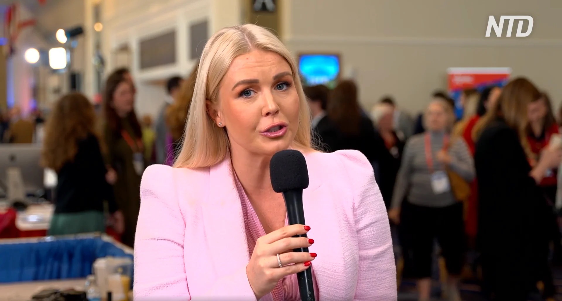 White House Holds Press Briefing With Karoline Leavitt (Jan. 28) | EpochTV