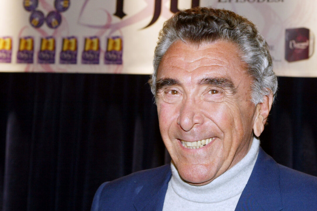 ‘Beverly Hills, 90210’ Producer E. Duke Vincent Passes Away at Age 91 ...