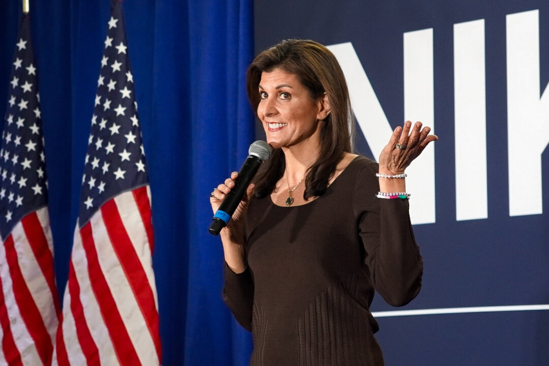 Haley Calls on Supreme Court to Hear Trump’s Case Before Election | The ...