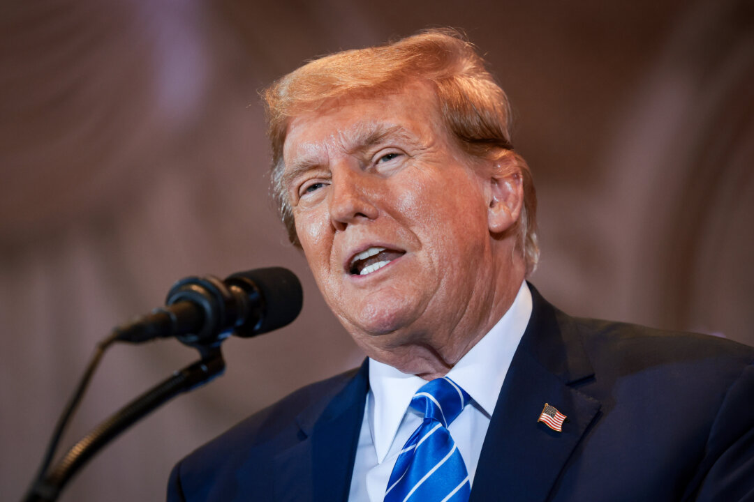 Trump Crushes Haley in Deep Blue State of Massachusetts | The Epoch Times