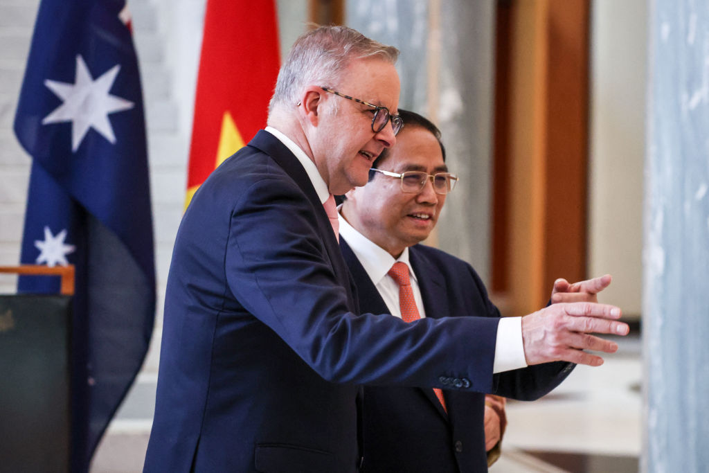 Australia and Vietnam To Work More Closely Together on Regional ...