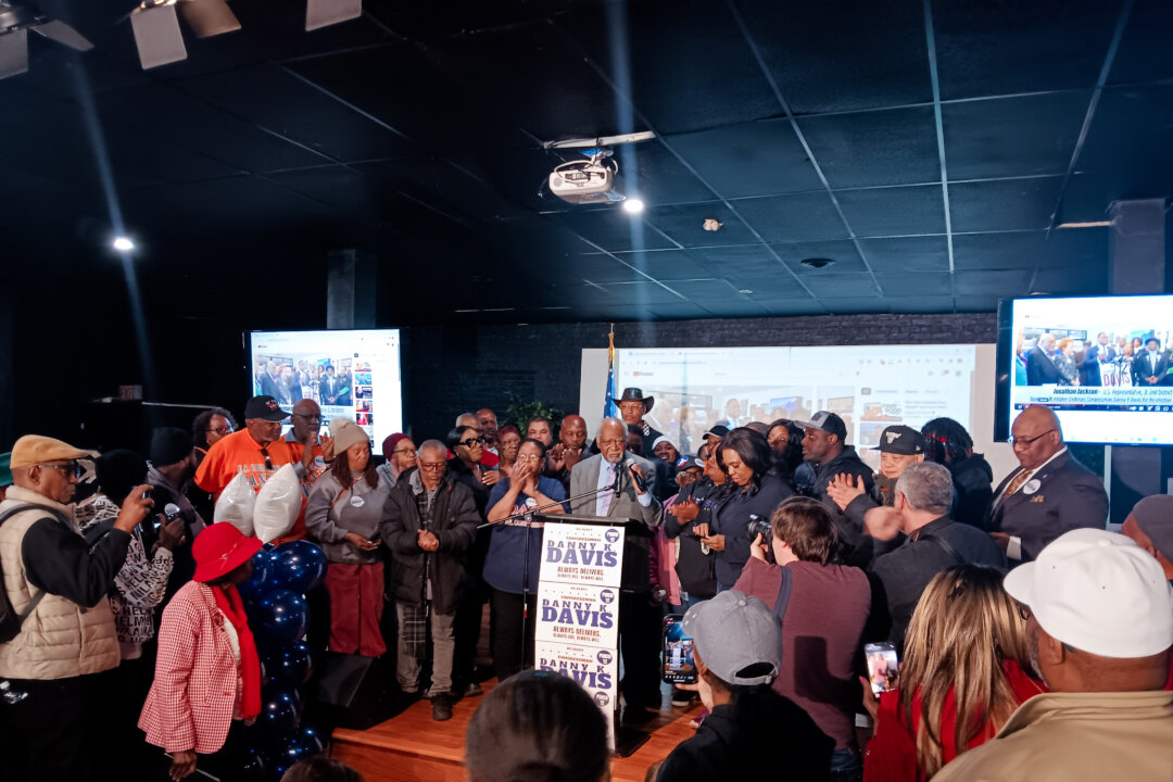 Democrat Rep. Danny K. Davis Keeps Longtime Seat in Closely Watched ...