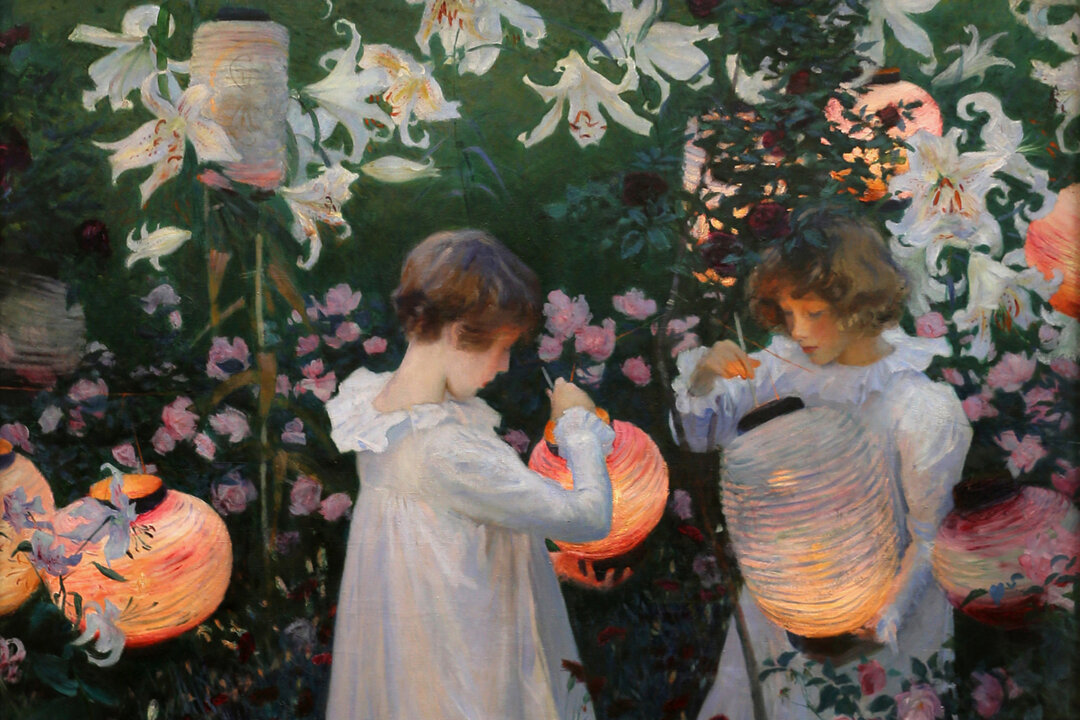 The Evanescence of Amber and Lilac | The Epoch Times
